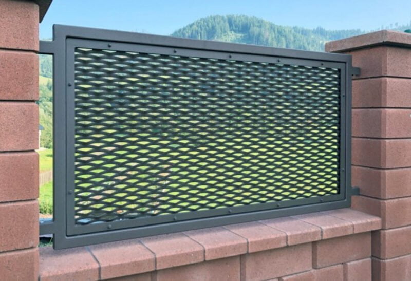 Kovové ploty: Materiály a jejich charakteristika » Zakázková kovovýroba ...